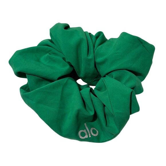 ALO Yoga | Accessories | Alo Yoga Oversized Scrunchie In Green Emerald ...
